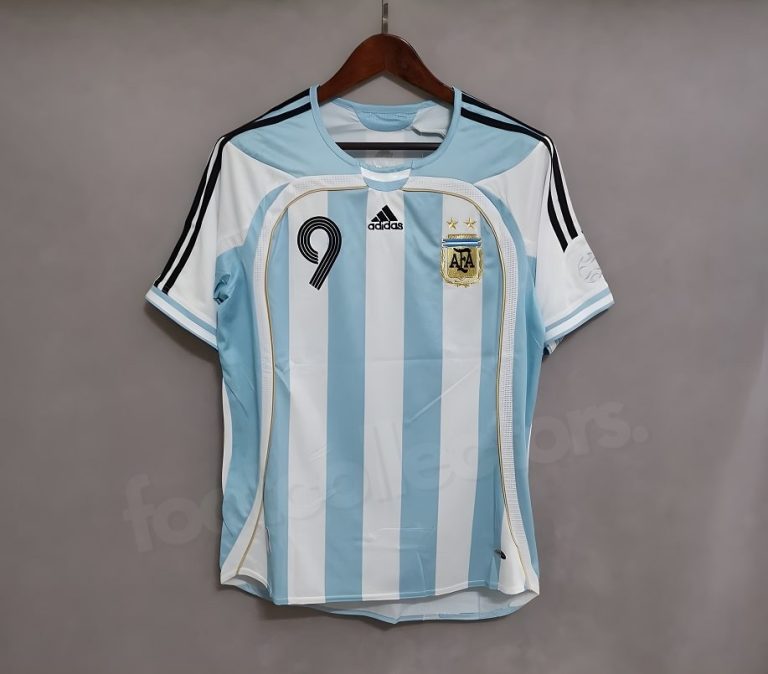 RETRO VINTAGE ARGENTINA CRESPO JERSEY 2006